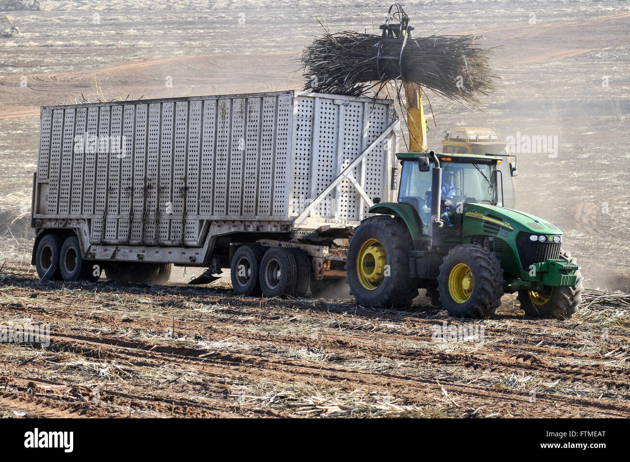 Sugar cane trailer hi-res stock photography and images - Alamy