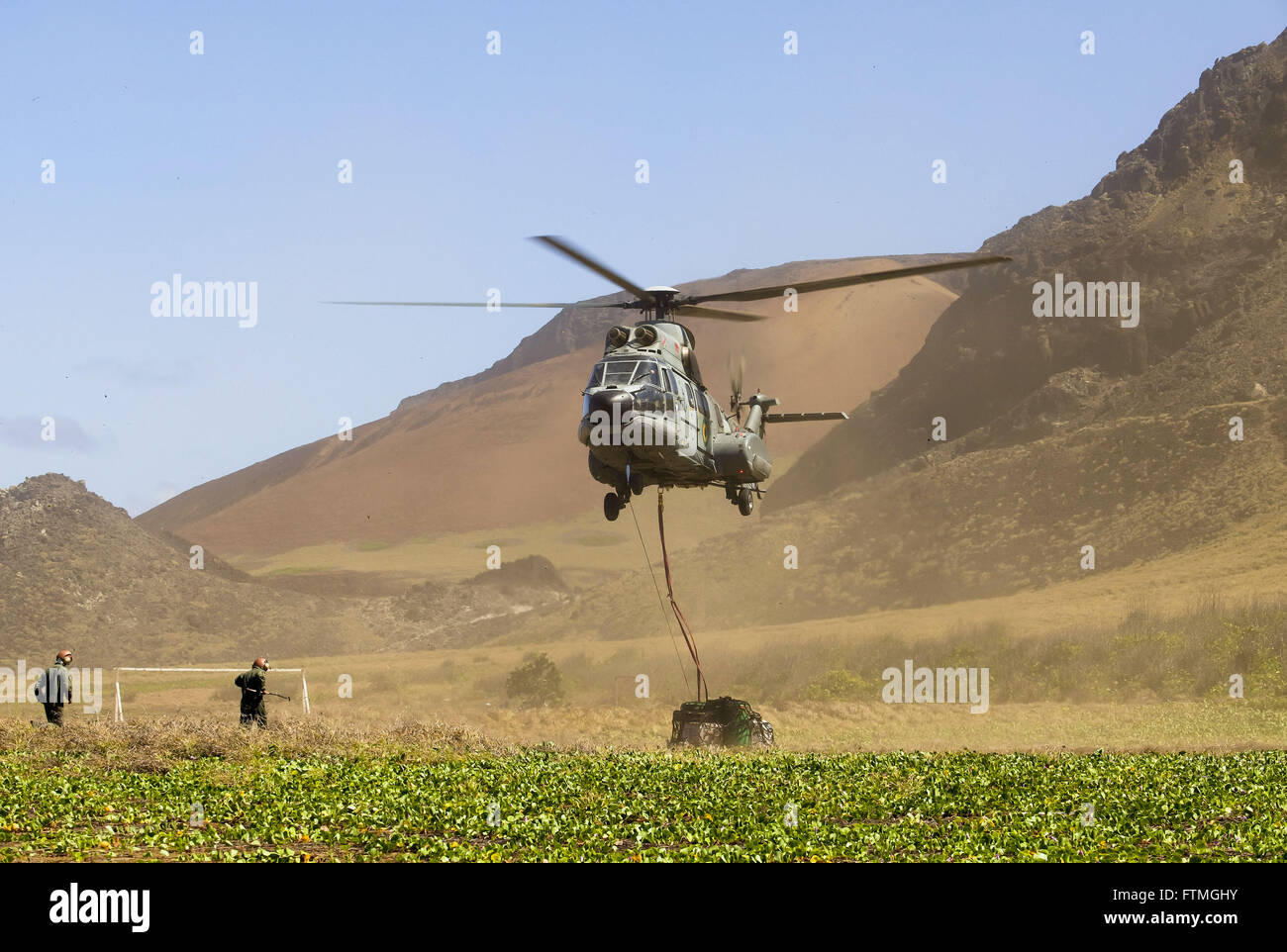 Puma helicopter hi-res stock photography and images - Alamy