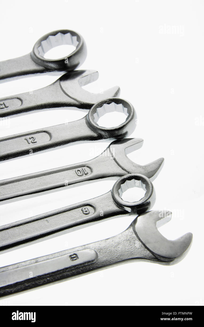 Row of spanners hi-res stock photography and images - Alamy