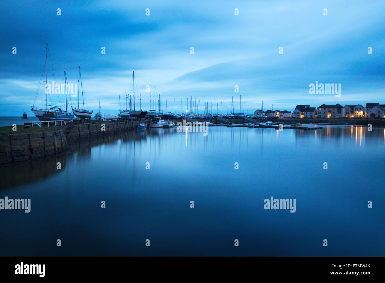 Tayport hi-res stock photography and images - Alamy