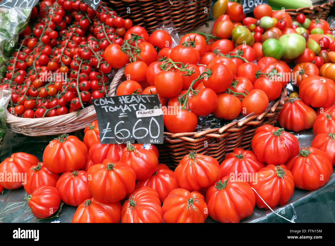 Selection of tomatoes hi-res stock photography and images - Alamy