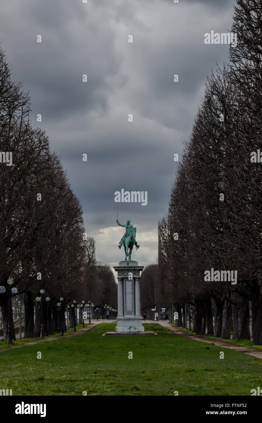 Paris knight hi-res stock photography and images - Alamy