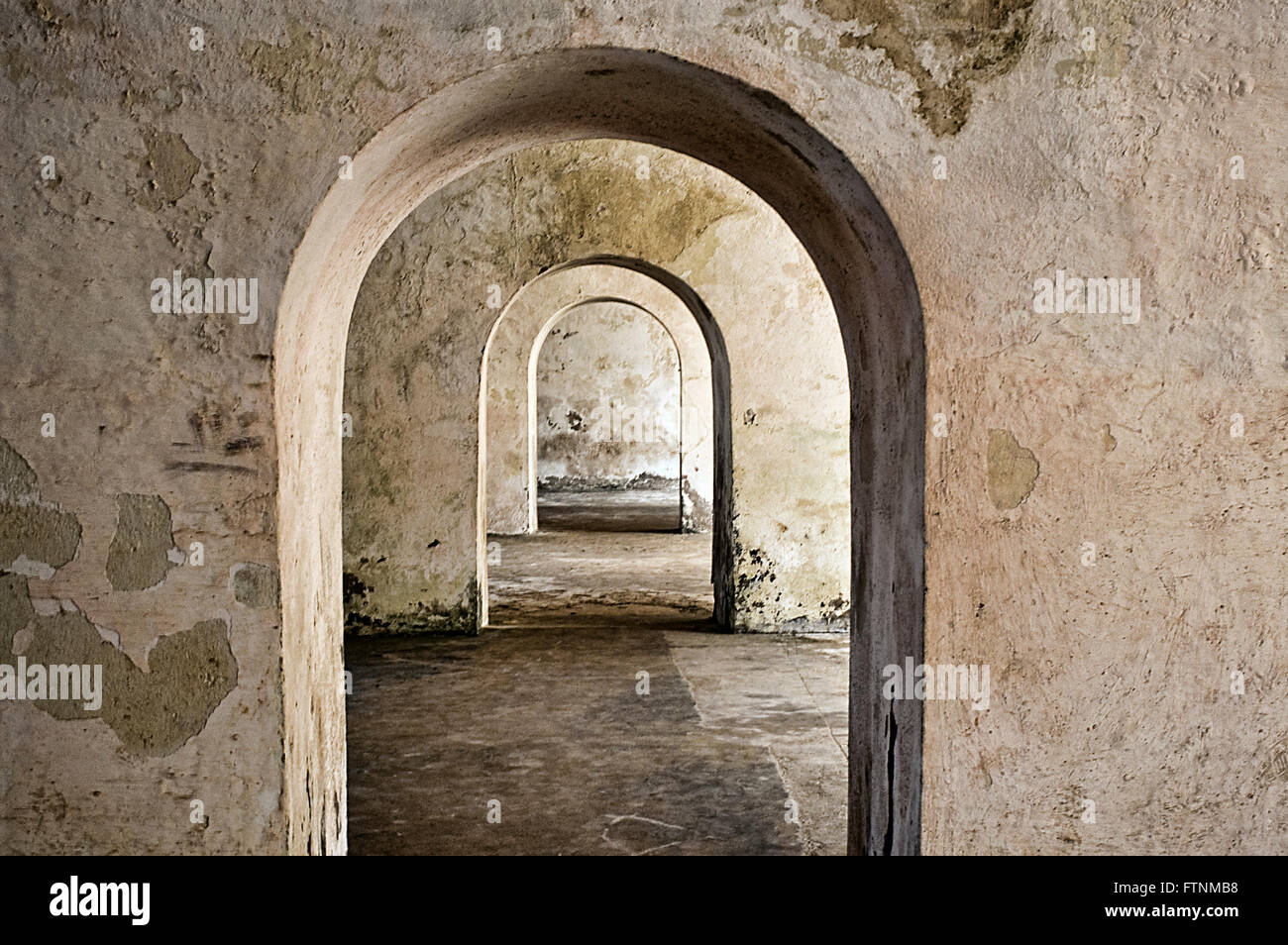 Series of Receding Arches Stock Photo - Alamy