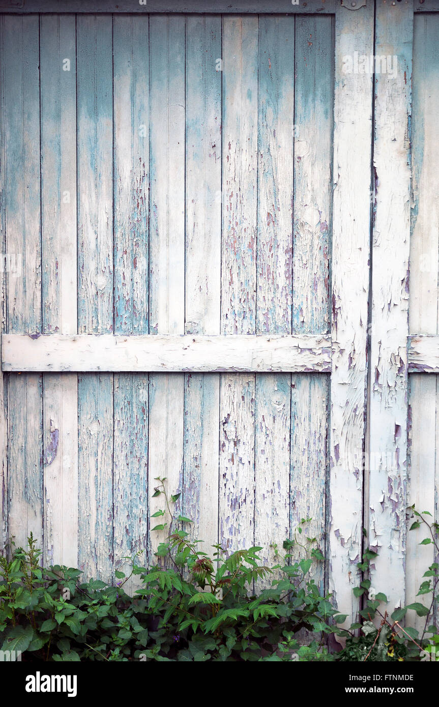 Old sliding barn door Stock Photo - Alamy