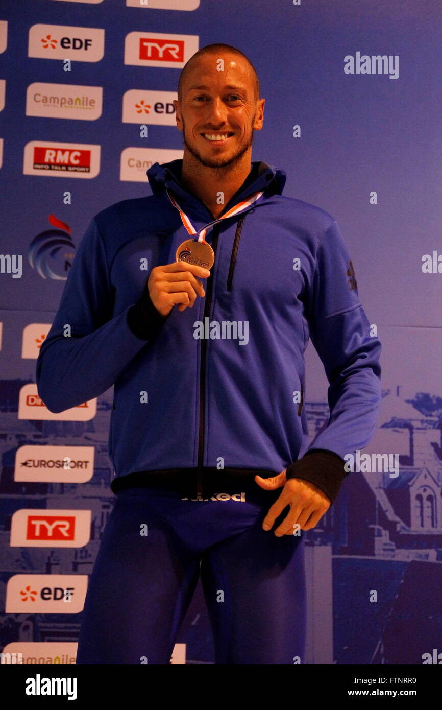 Frederick Bousquet on the podium in the 50 nl to champion France in ...