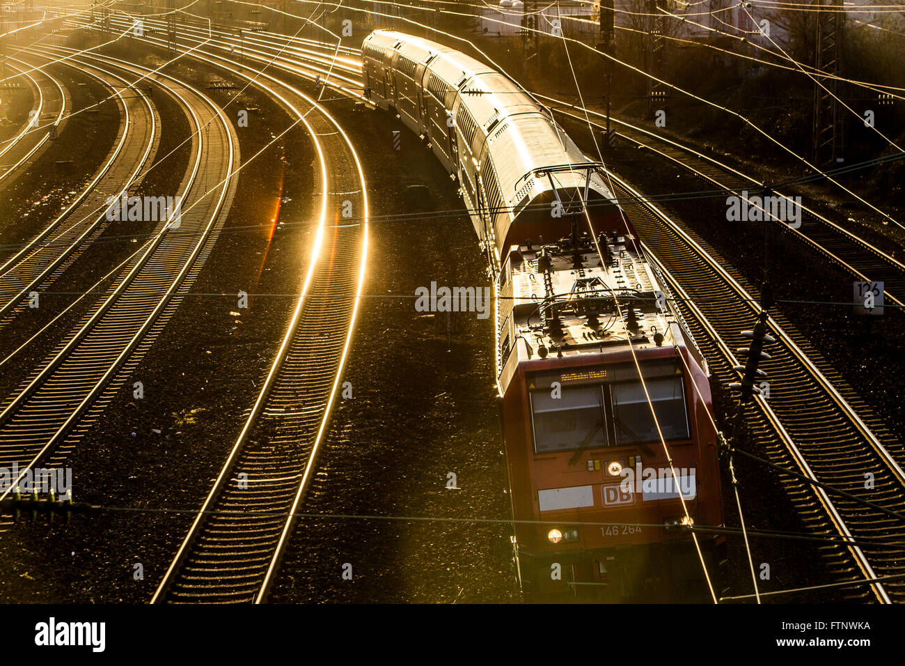 Double deck commuter train hi-res stock photography and images - Alamy
