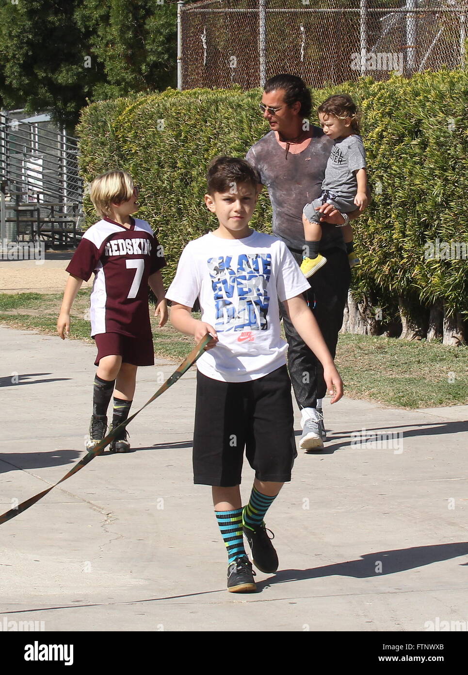 Gavin Rossdale enjoys an afternoon at the park with his three sons ...