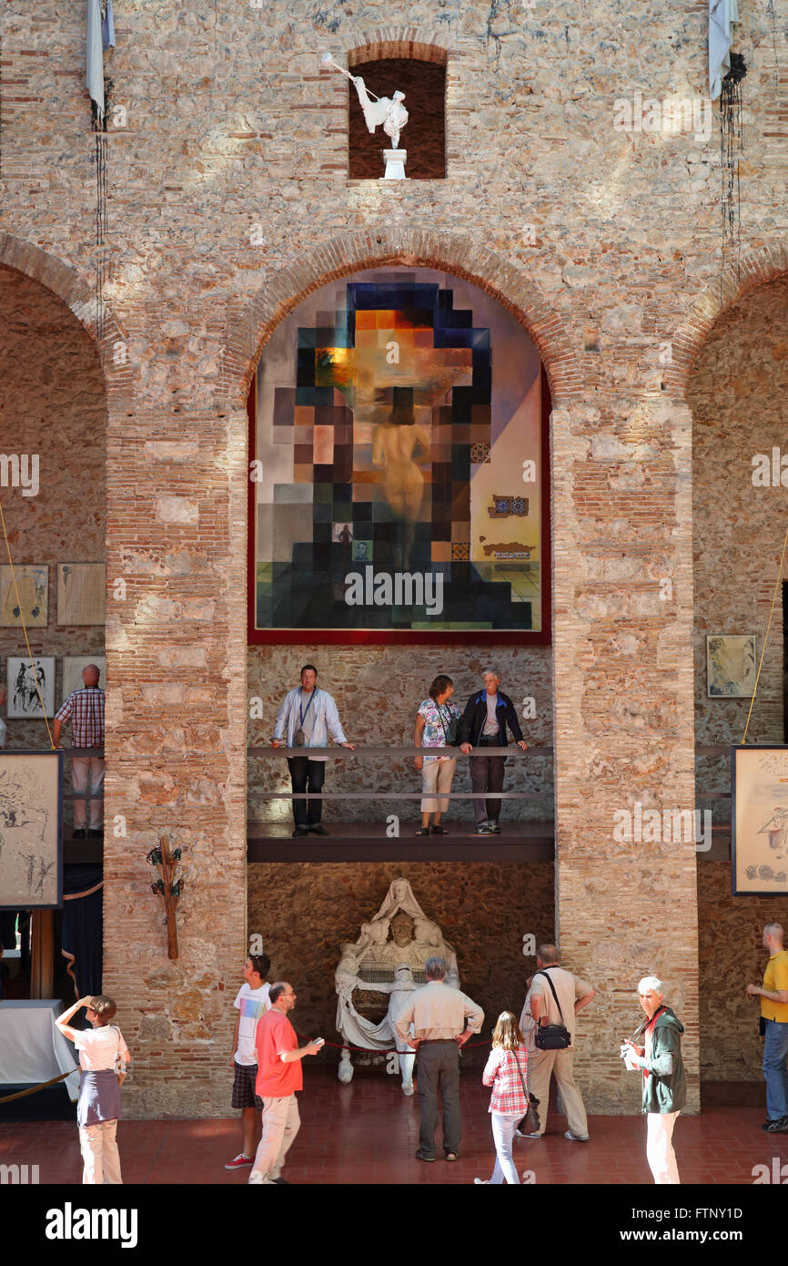 'Lincoln in Dalivision' optical illusion piece of artwork, at the Dali ...
