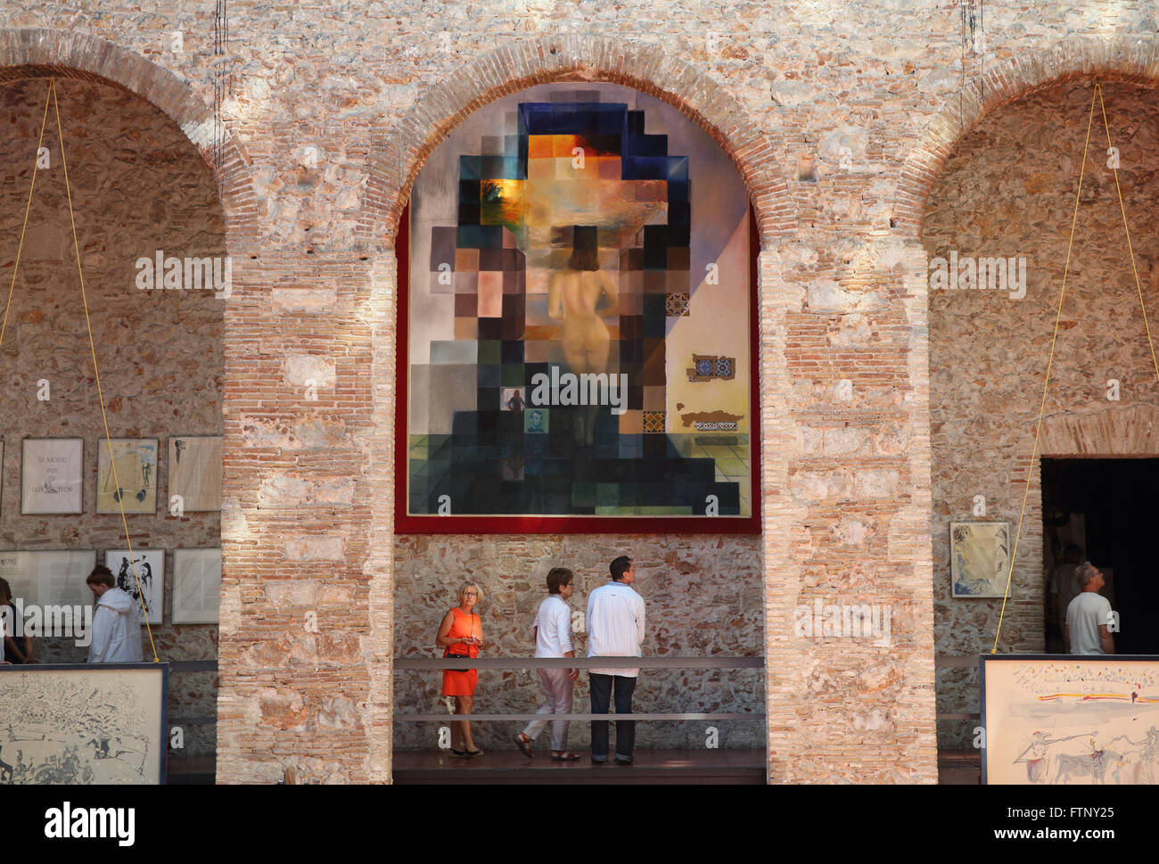 'Lincoln in Dalivision' optical illusion piece of artwork, at the Dali ...
