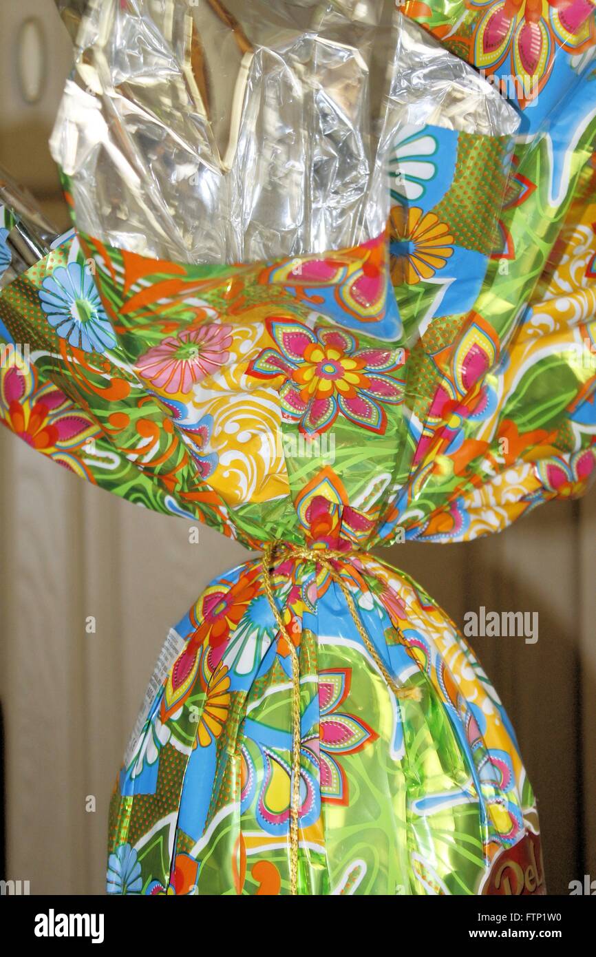 Wrapped in egg hi-res stock photography and images - Alamy