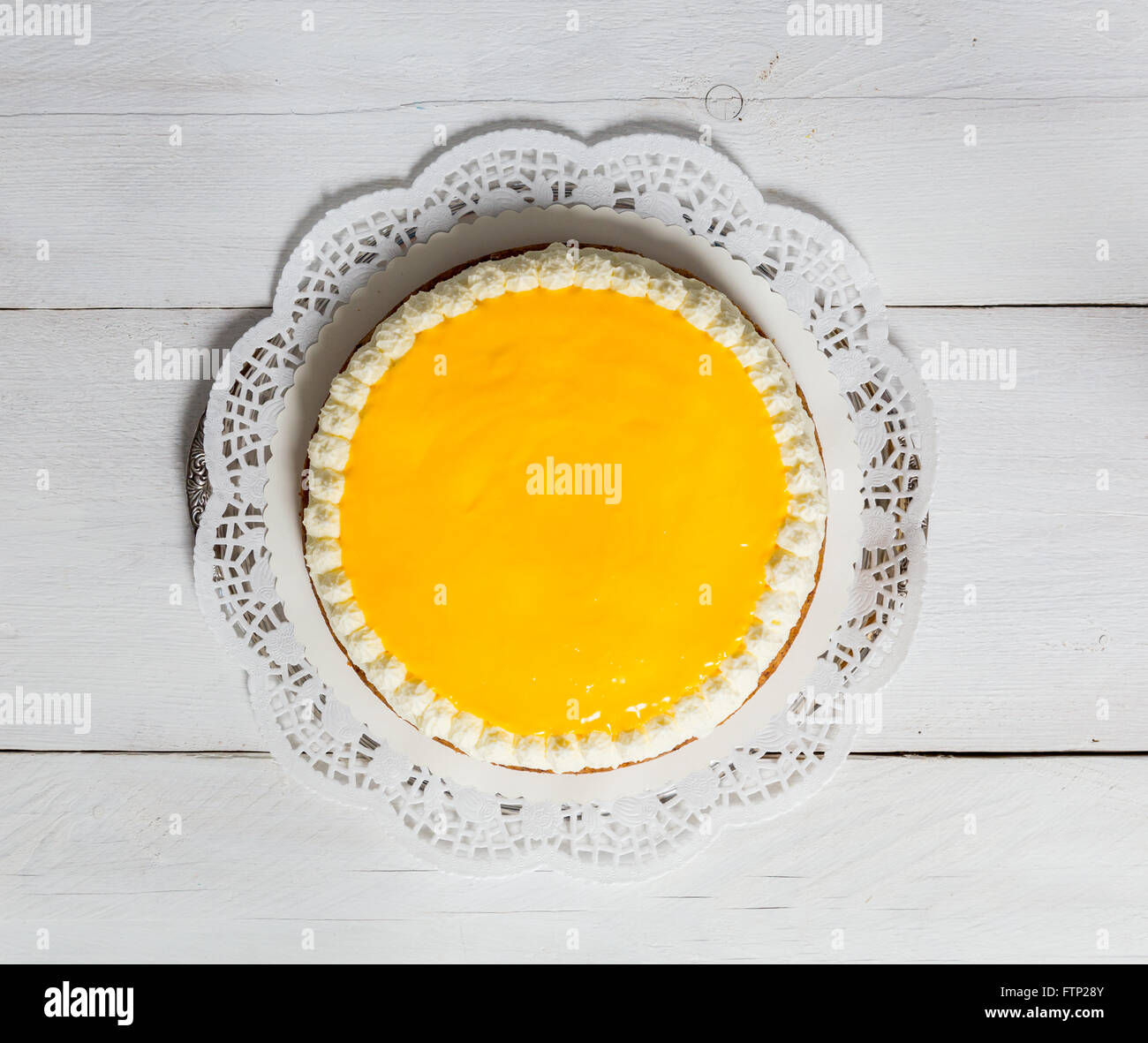 Advocaat cake on white wood Stock Photo - Alamy
