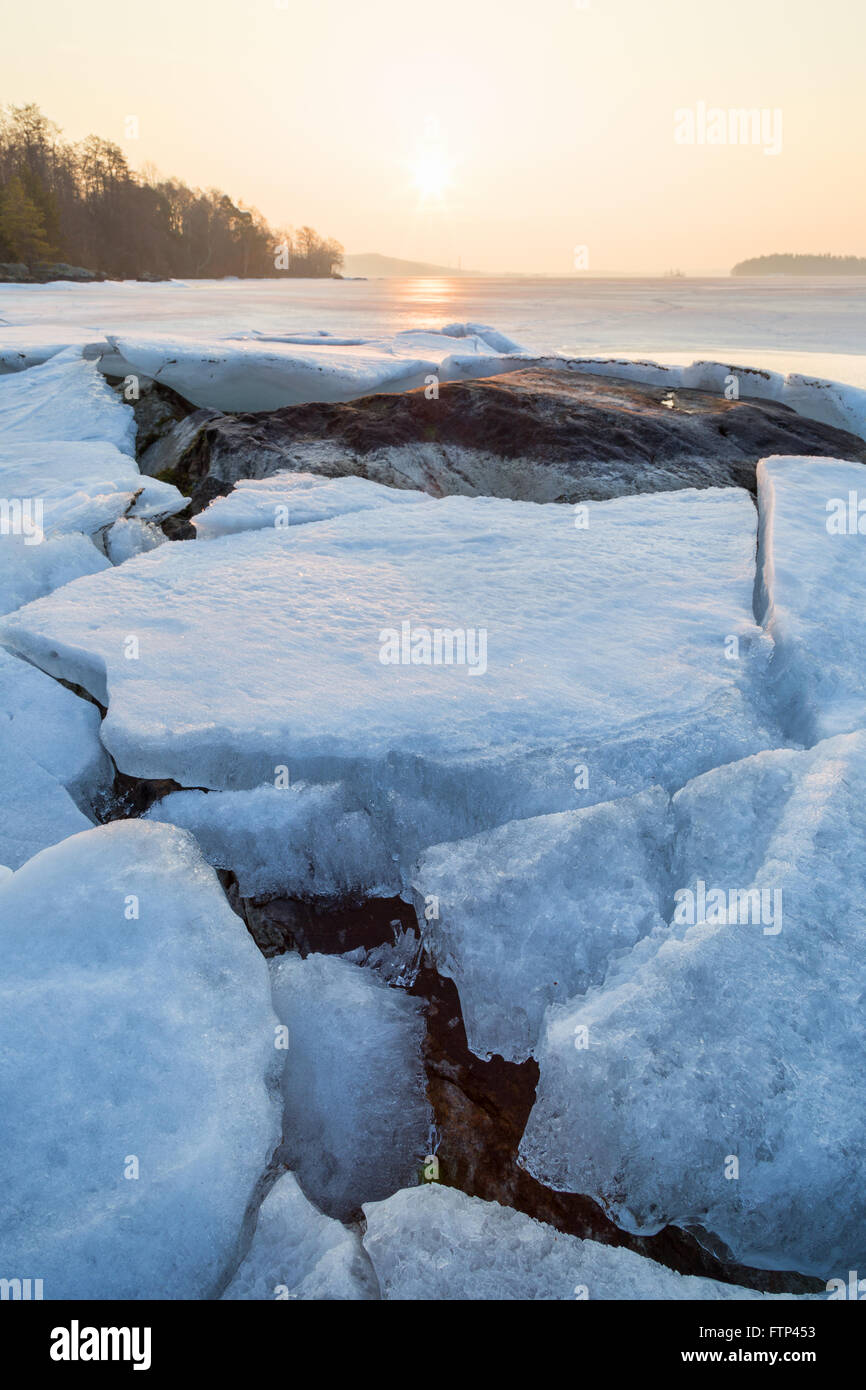 Finland ice lake hi-res stock photography and images - Alamy