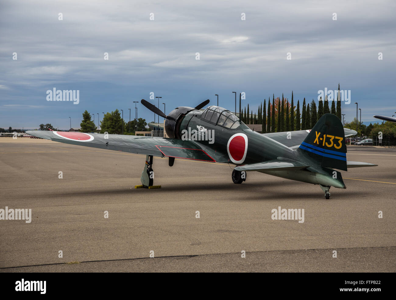 Japanese zero fighter world war 2 hi-res stock photography and images ...