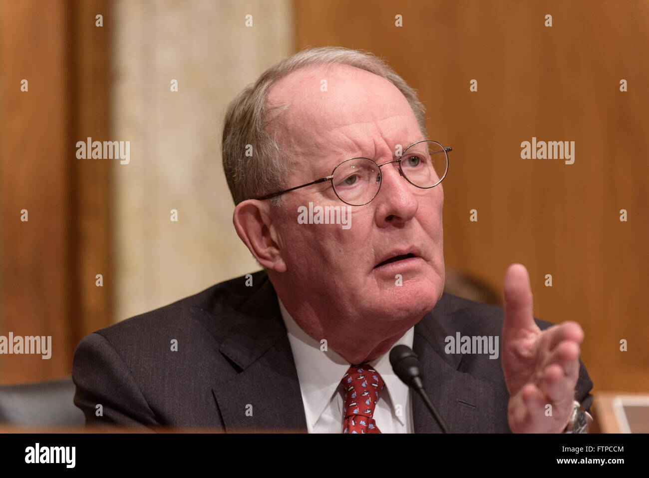 Hearings portrait headshot hi-res stock photography and images - Alamy