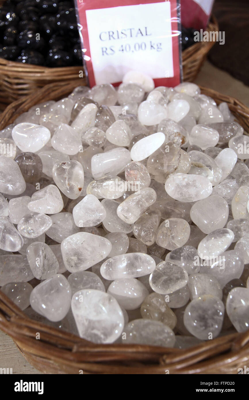 Crystal store hi-res stock photography and images - Alamy