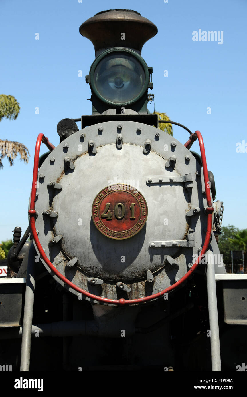 Maria-smoke in railway Jaguariuna - inside Sao Paulo Stock Photo - Alamy