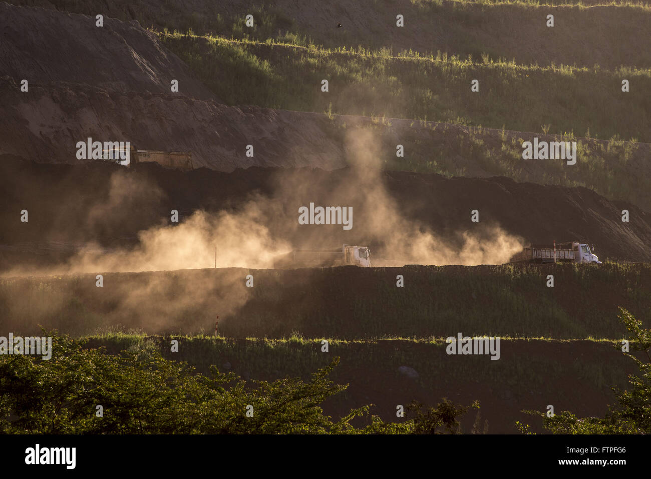 Hematite mine hi-res stock photography and images - Alamy