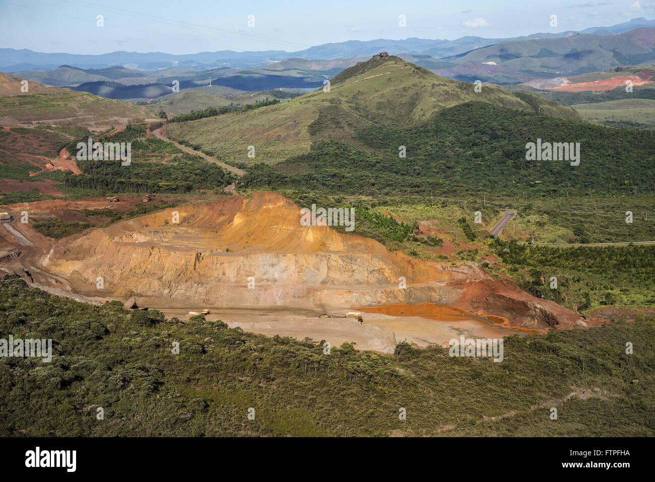 Ore extraction hi-res stock photography and images - Alamy