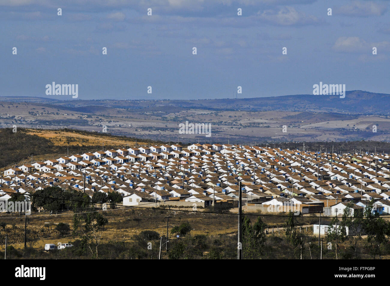 Housing complex hi-res stock photography and images - Alamy