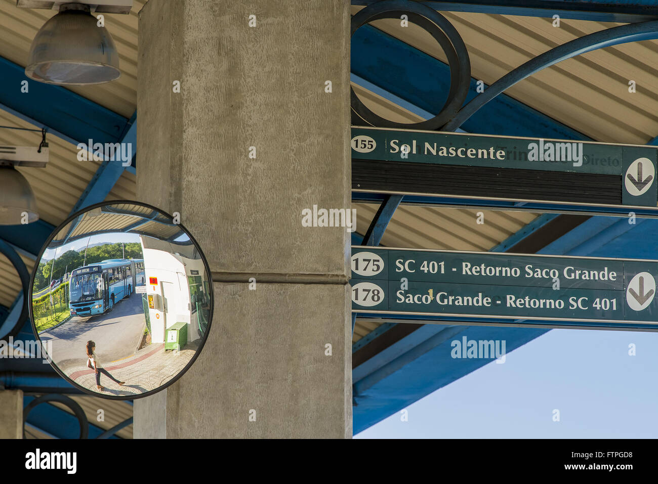 Bus signs hi-res stock photography and images - Alamy