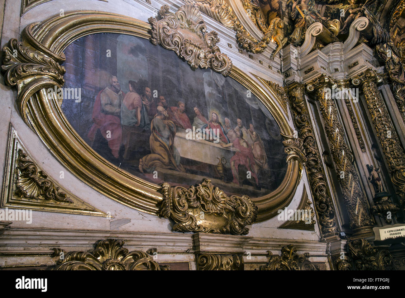 Side altar hi-res stock photography and images - Alamy