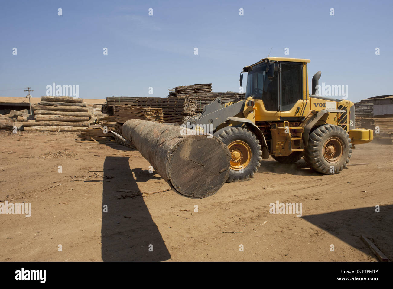 Timber transport hi-res stock photography and images - Alamy