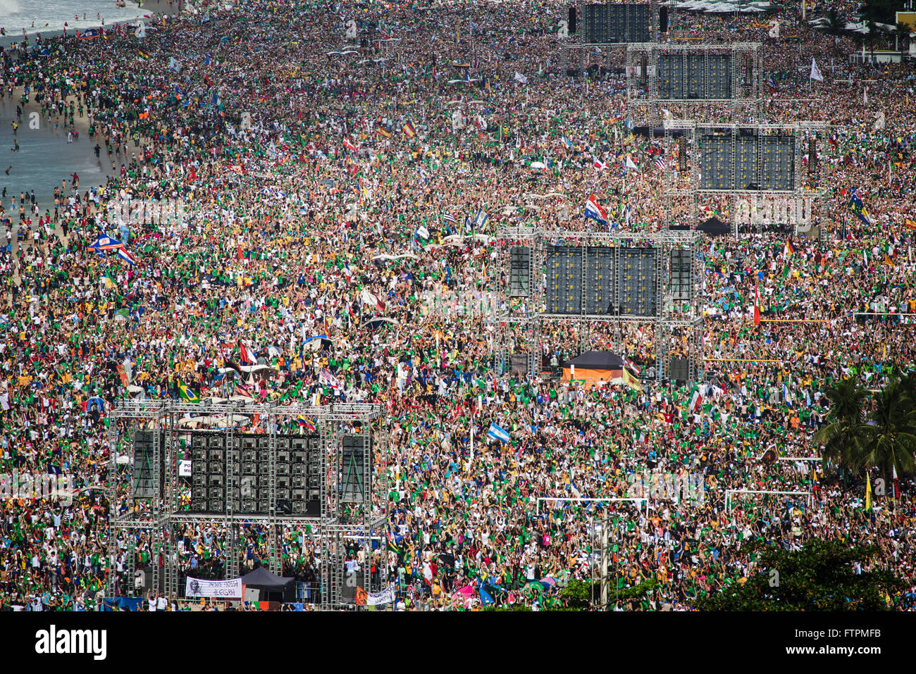 Crowd at Mass Submission of World Youth Day 2013 in Rio Copacabana ...