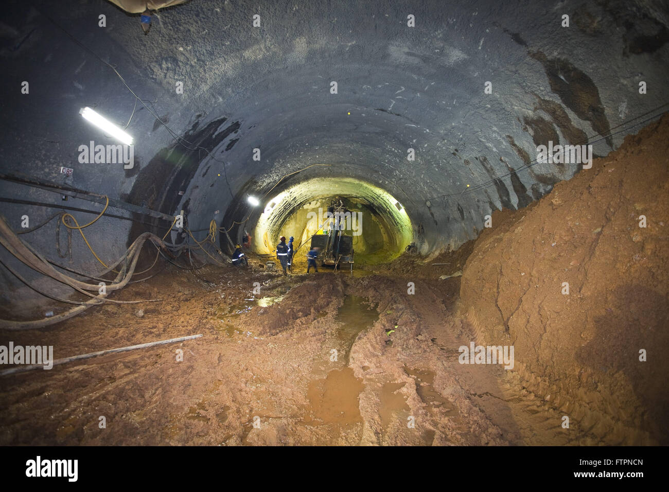 Tunnel excavation hi-res stock photography and images - Alamy