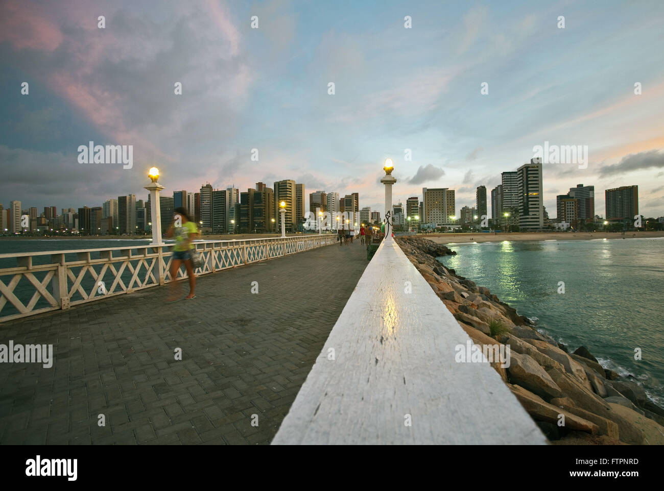 230 feet hi-res stock photography and images - Alamy