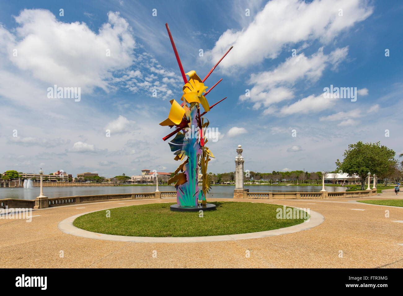 The "Tribute to the Volunteer Spirit" by Albert Paley atrwork on Lake ...