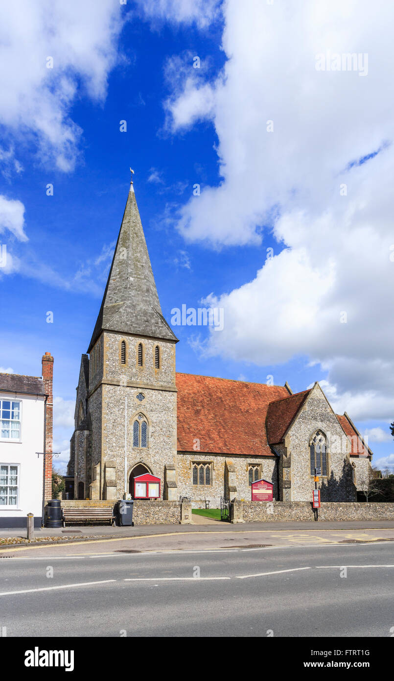 High street in stockbridge hampshire hi-res stock photography and ...