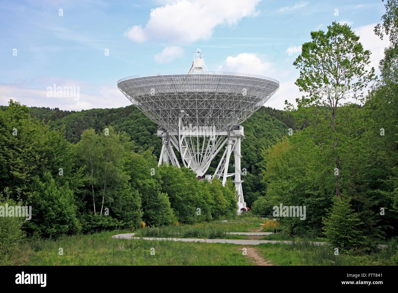 Radiotelescope at Effelsberg, Germany Stock Photo - Alamy