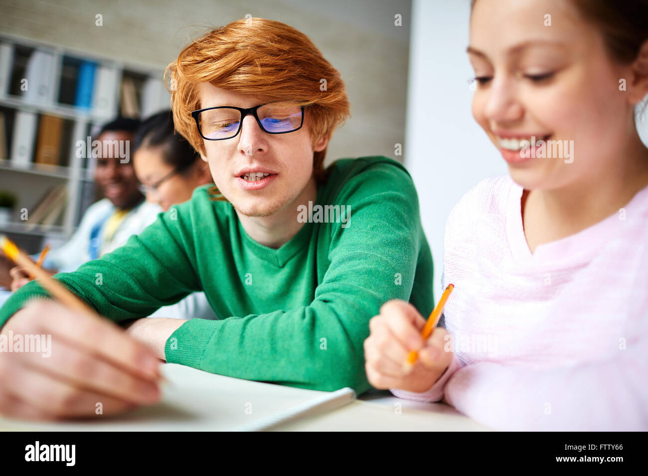 Explaining notes hi-res stock photography and images - Alamy