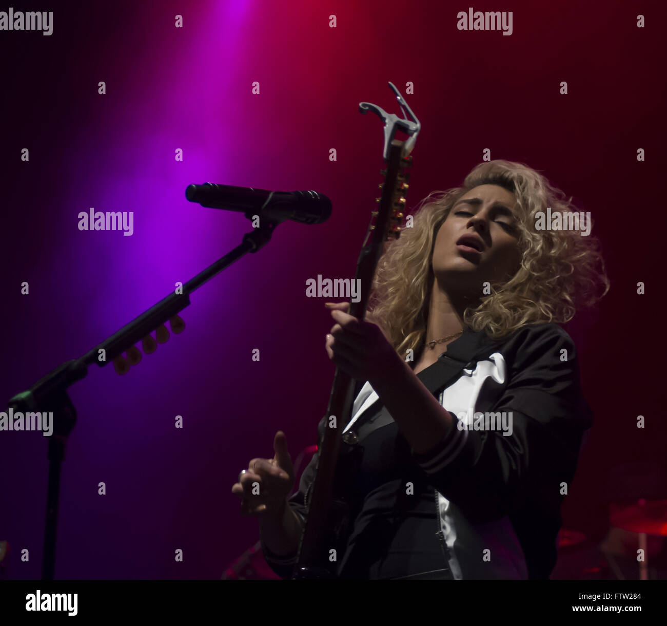 Tori Kelly performing at the O2 Institute Birmingham Featuring: Tori ...