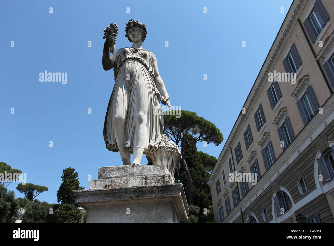 Statues piazza del popolo square hi-res stock photography and images ...