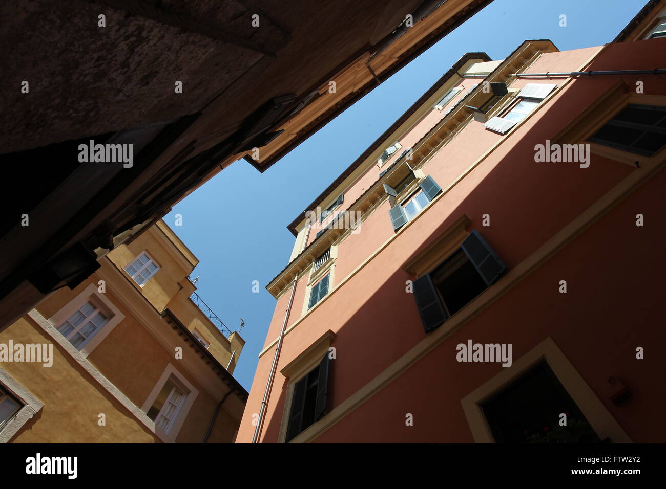 View of a street in rome hi-res stock photography and images - Alamy