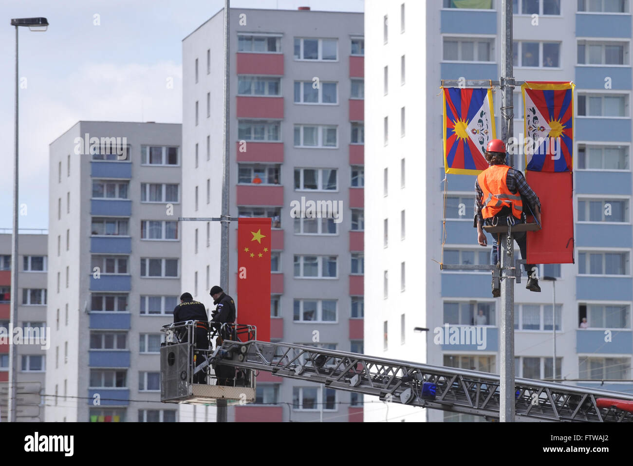 Tibetan flags, protest Stock Photo - Alamy
