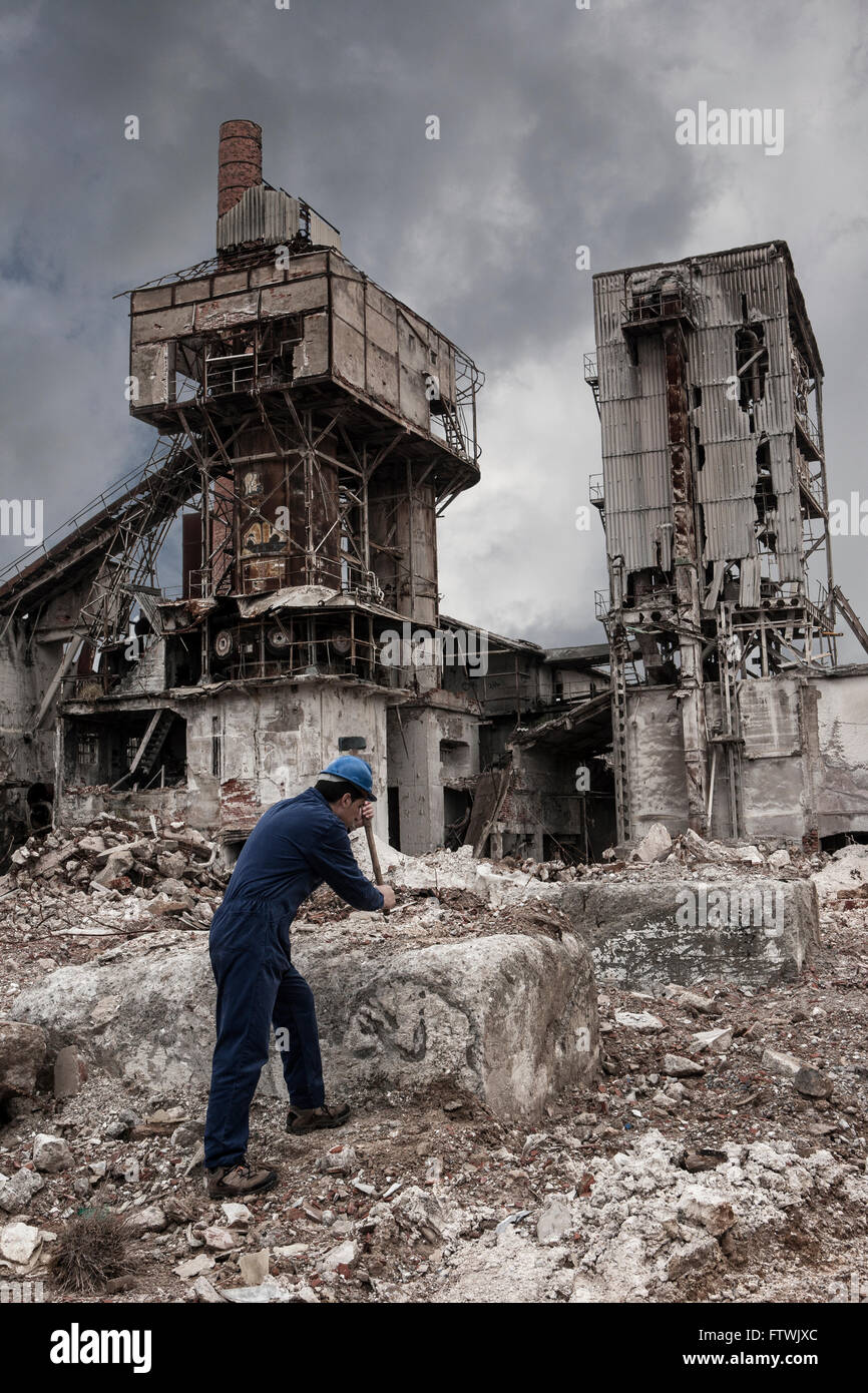 Stonecutter hi-res stock photography and images - Alamy