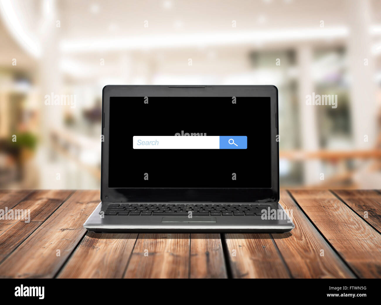 laptop computer with internet search bar on screen Stock Photo - Alamy