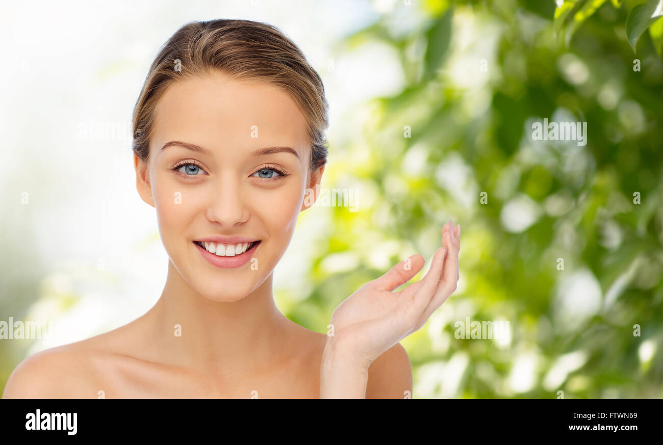 smiling young woman face and shoulders Stock Photo - Alamy