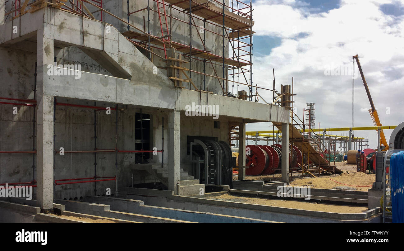 Chemical plant construction hi-res stock photography and images - Alamy