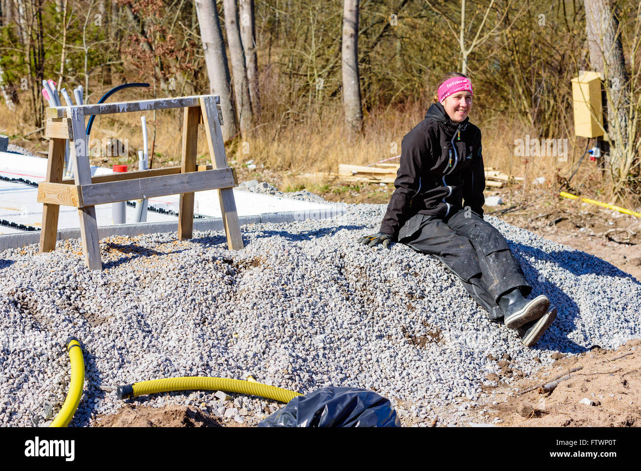 Construction worker female woman hi-res stock photography and images ...