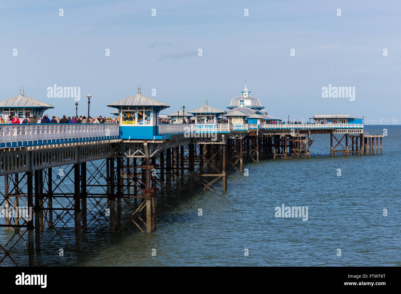 Pier and lattice girder hi-res stock photography and images - Alamy