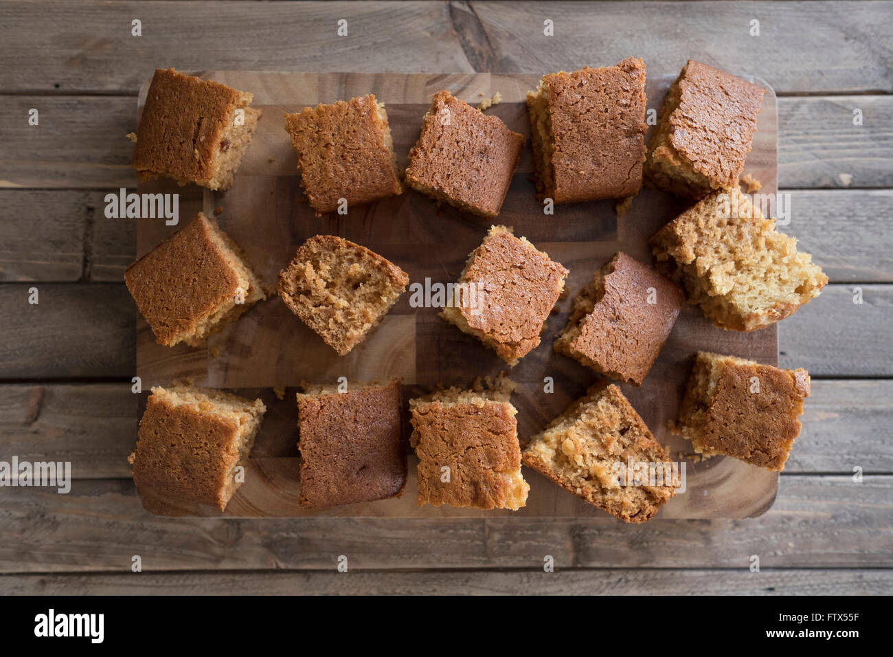 Ginger sponge cake Stock Photo - Alamy