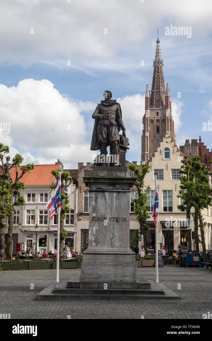 Statue and brick building facade, Bruges Belgium Stock Photo - Alamy