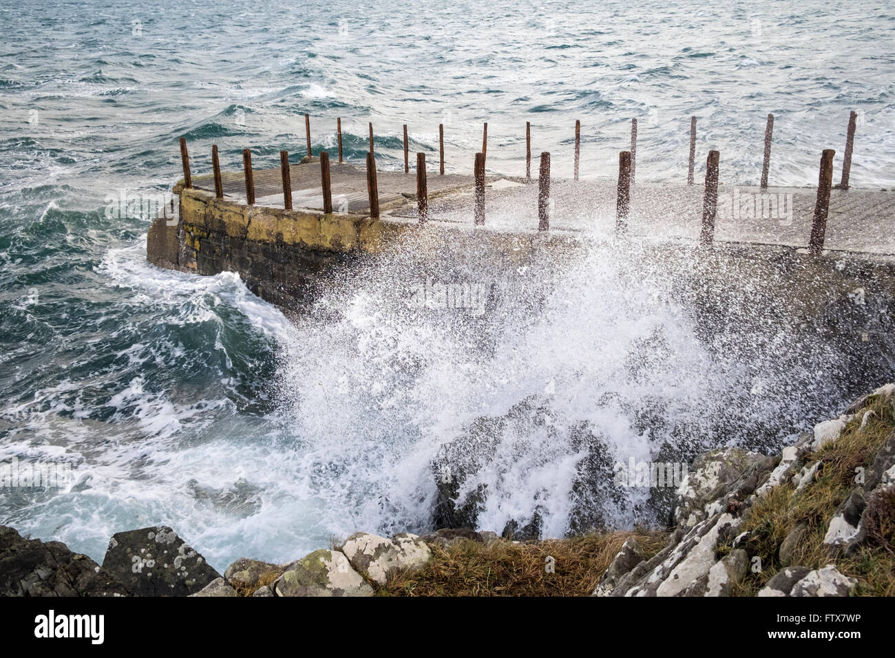 Craignish pier hi-res stock photography and images - Alamy