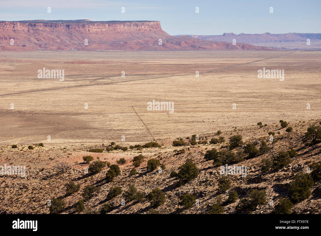 Land page hi-res stock photography and images - Alamy