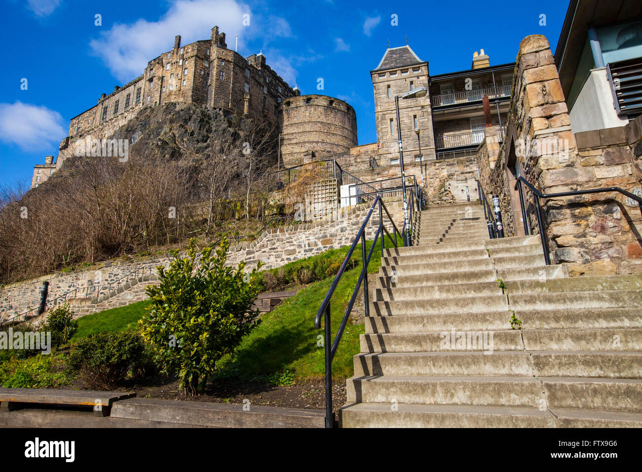 A view of Edinburgh Castle and Grannys Green Steps in Edinburgh ...