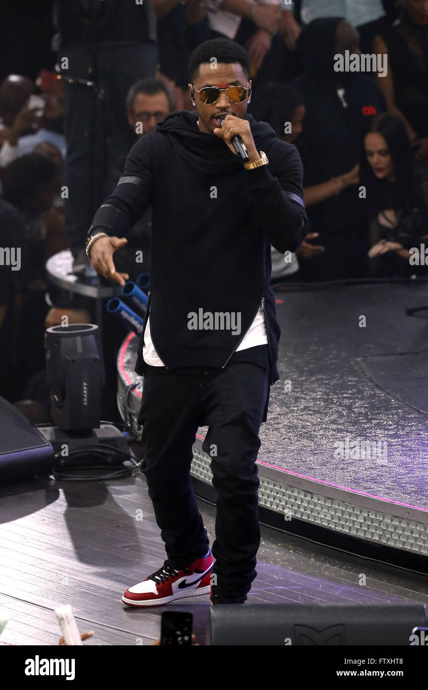 Trey Songz Delivers First-Ever Performance of New Mixtape To Whom It ...