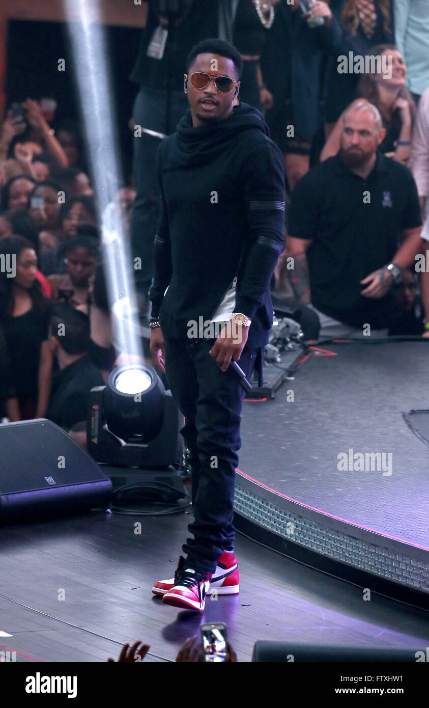 Trey Songz Delivers First-Ever Performance of New Mixtape To Whom It ...